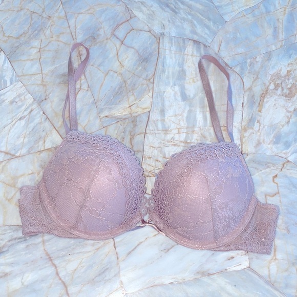 Victoria's Secret | Intimates & Sleepwear | 32a Light Pink Bra Vs ...